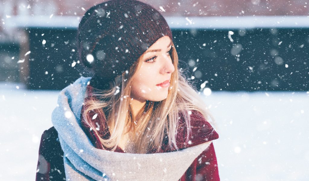 Snow Action for Photoshop - Free Download - Graphicadi